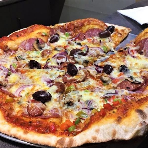 Capizzi Pizzeria | Rotorua | Traditional Woodfired Pizza